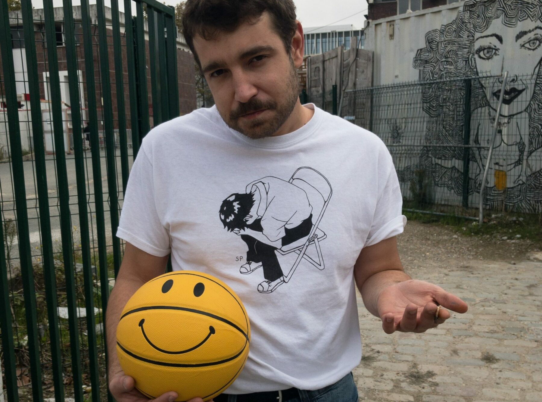 Pasteur Charles lance son label Community Center – Friction Magazine