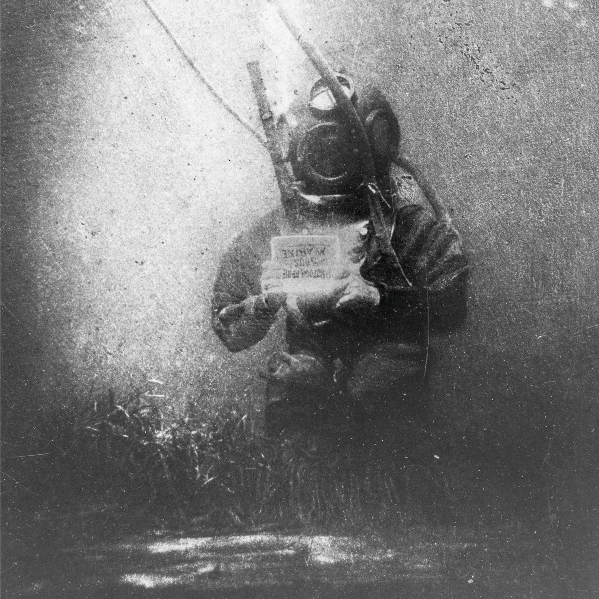 Dans les profondeurs avec «Scaphandre » de Gaspar Claus – Friction Magazine